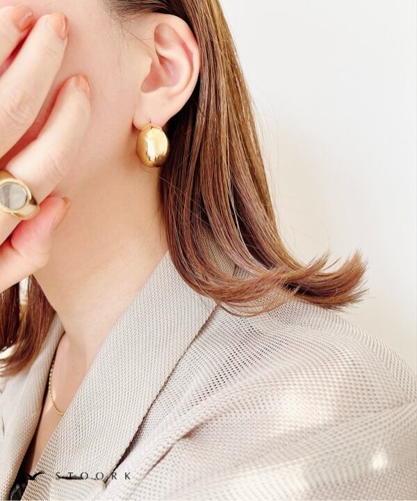 316L Volume Metal Curve Pierce | 金属アレルギー対応アクセサリー通販ショップstoork(ストーク)