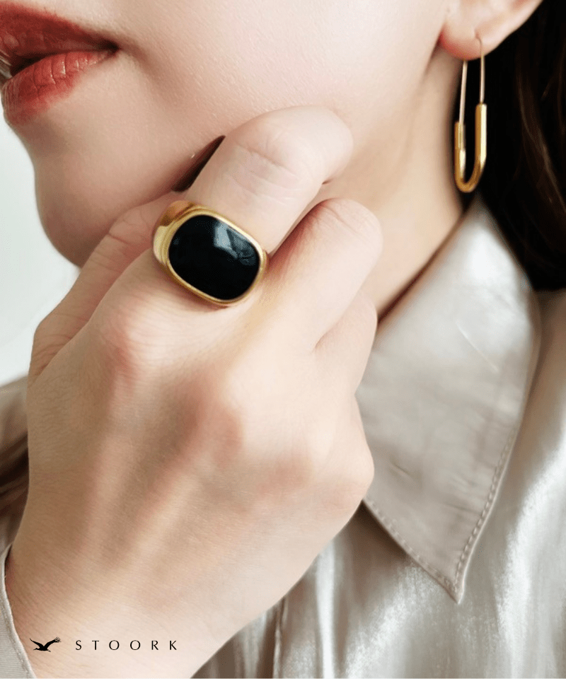 Square Top Ring | 金属アレルギー対応アクセサリー通販ショップstoork(ストーク)